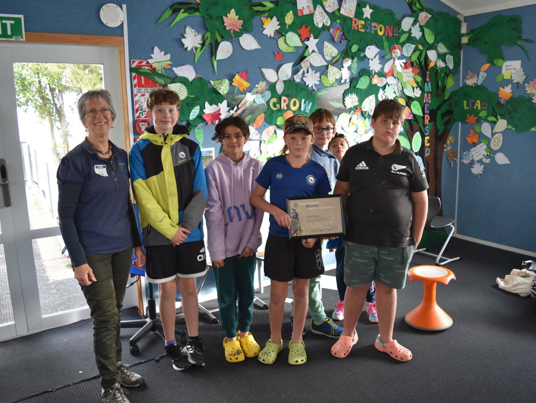 Enviroschools | Waipāhīhī School do it their way – Reflecting to ...